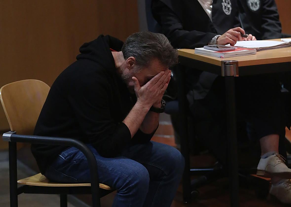 El jurado declara culpable por unanimidad a Senén Fernández de asesinar a su exmujer en Laviana ...